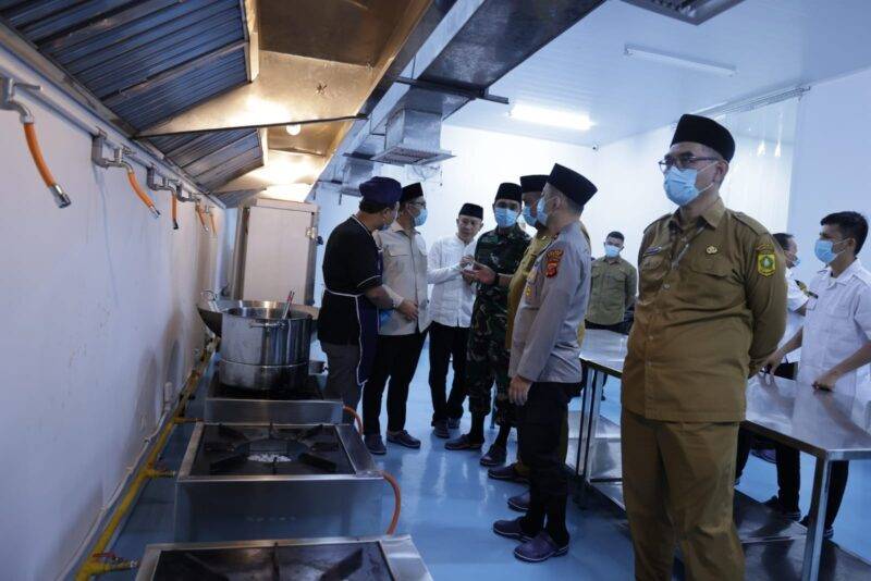 Bupati Bogor dan Kapolres Bogor Resmikan SPPG ke-9 di Cibungbulang ...